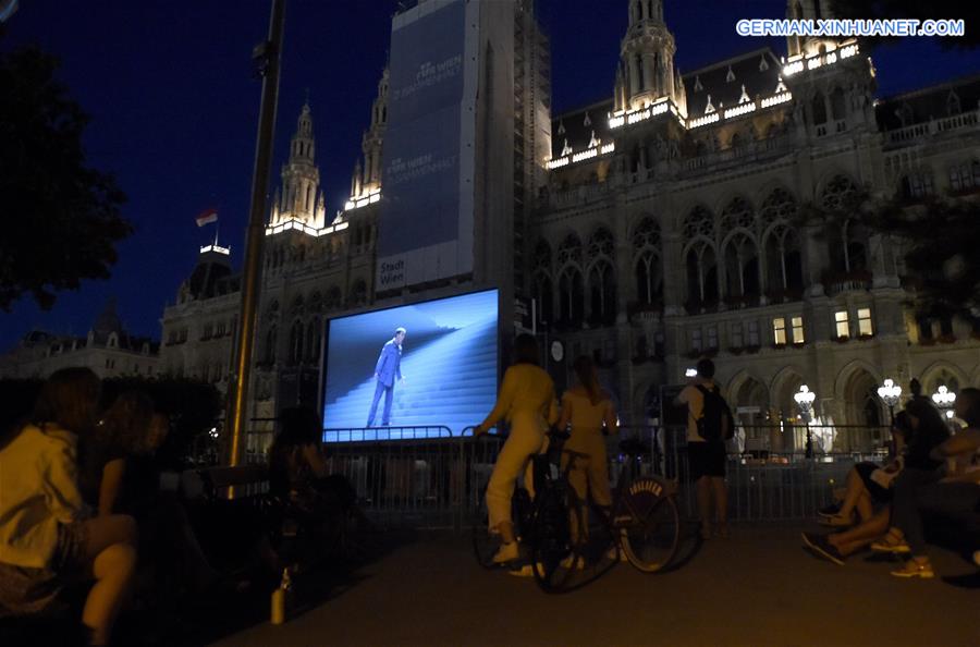 Filmfestival am Wiener Rathausplatz eröffnet - Xinhua | german ...