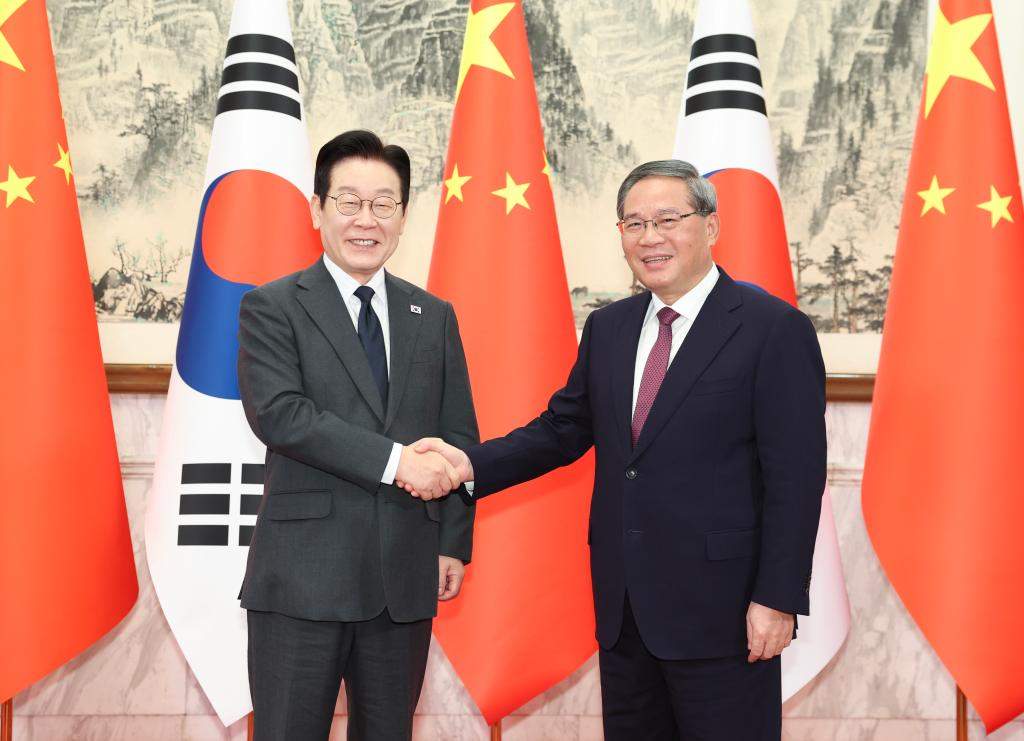 Chinesischer Ministerpräsident trifft Präsidenten der ROK - Xinhua ...